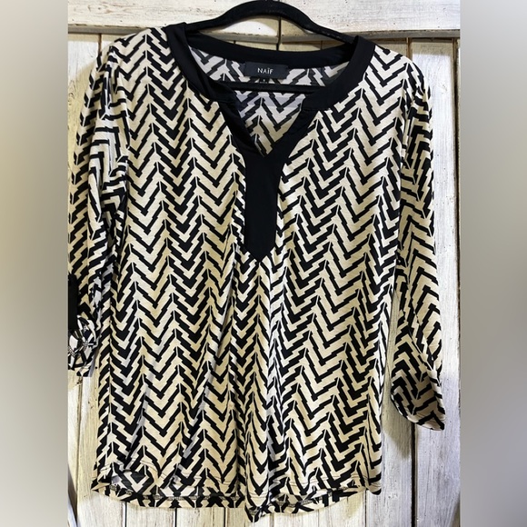 NAIF | Tops | Naf Dressy Style Silky Feeling Material Lots Of Ways To ...